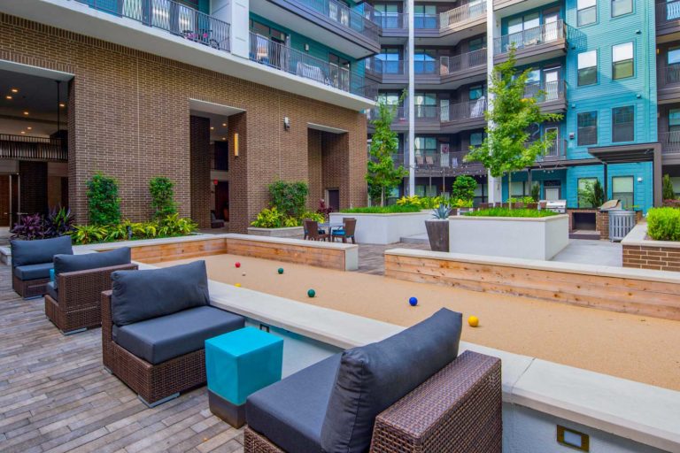 View Photos of Our Pearl Washington Apartments for Rent.